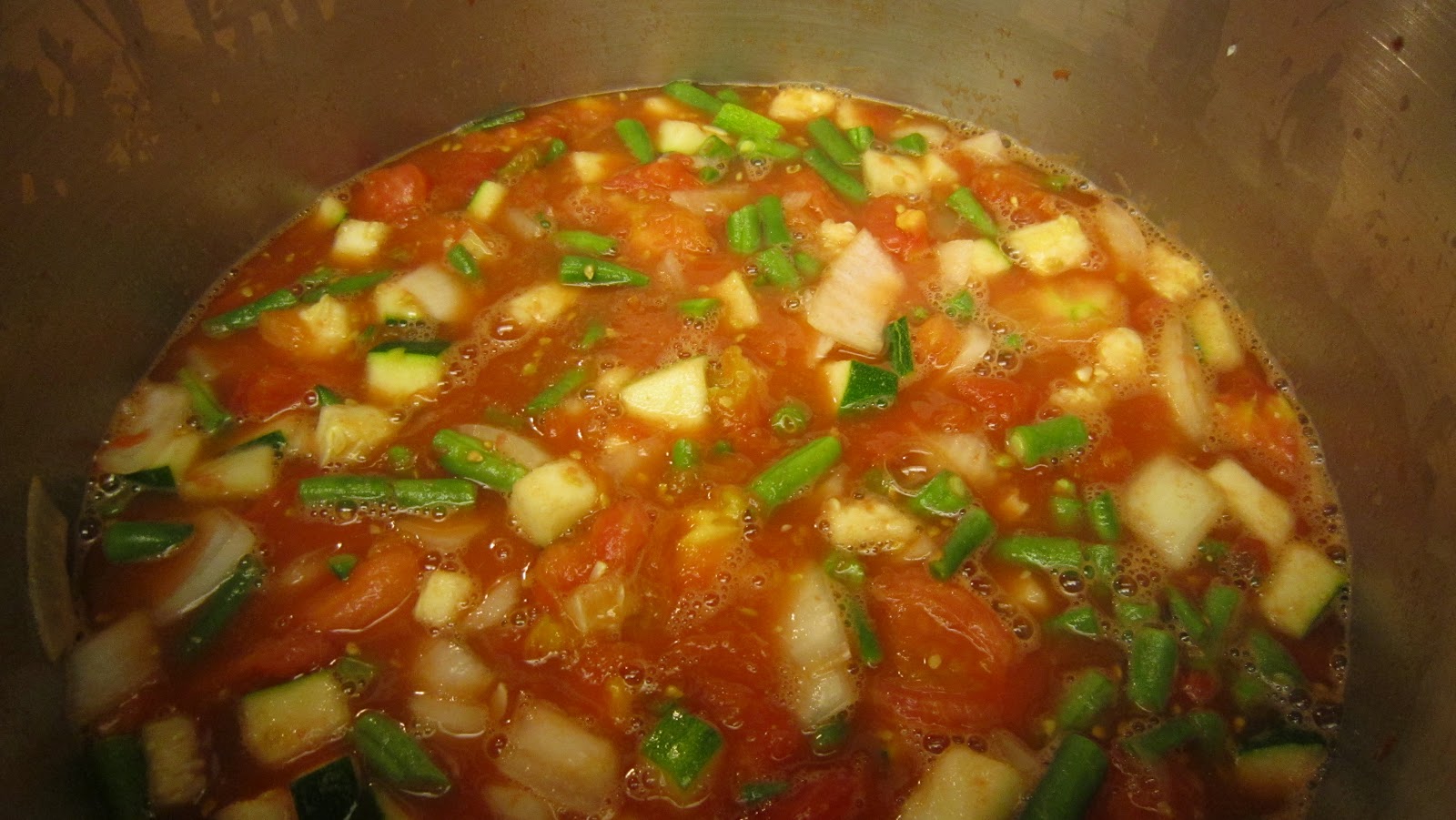 The Sweet Little Bird: Canning Mixed Vegetables