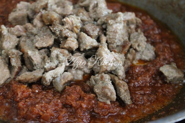 Rendang Daging Perak Buat Hidangan Pagi Raya - Azie Kitchen