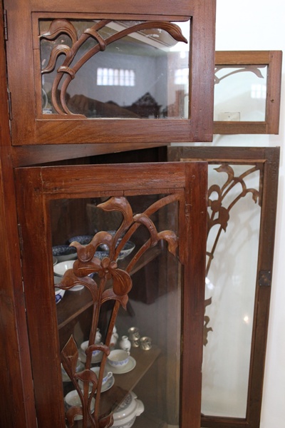 15+ Almari Kaca Pameran