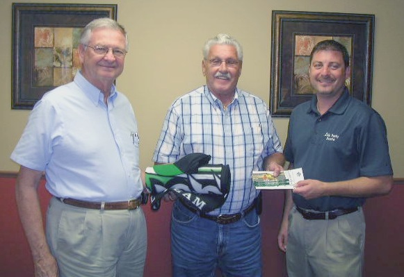 DarkeJournal.com: LEIS REALTY COMPANY’S FAIR GIVE-A-WAY WINNERS