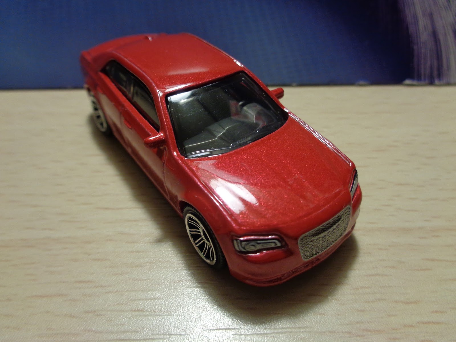 J And J Toys: Matchbox Monday - 15 Chrysler 300