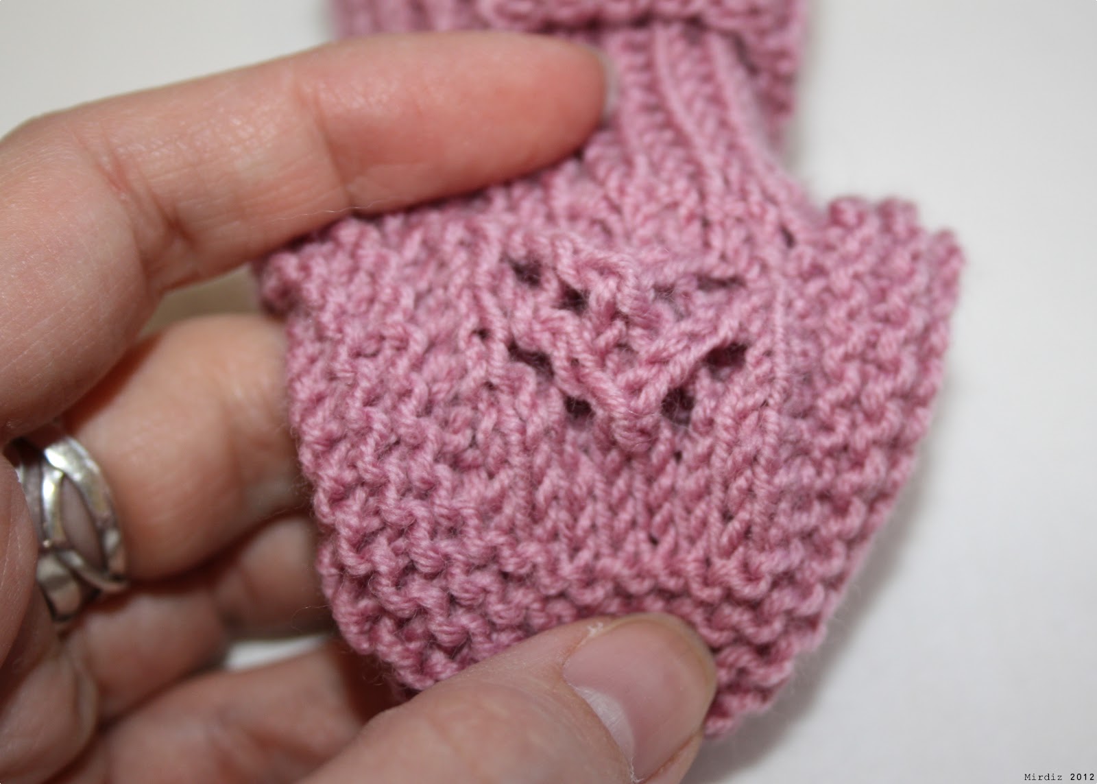 Strikkeklubben: Babylue og babysokker