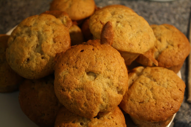 Meals For My Minions: Banana Bread Muffins