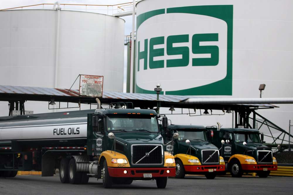 Rays Toy Trucks: A look at the old & new style Hess Tanker Trucks ...
