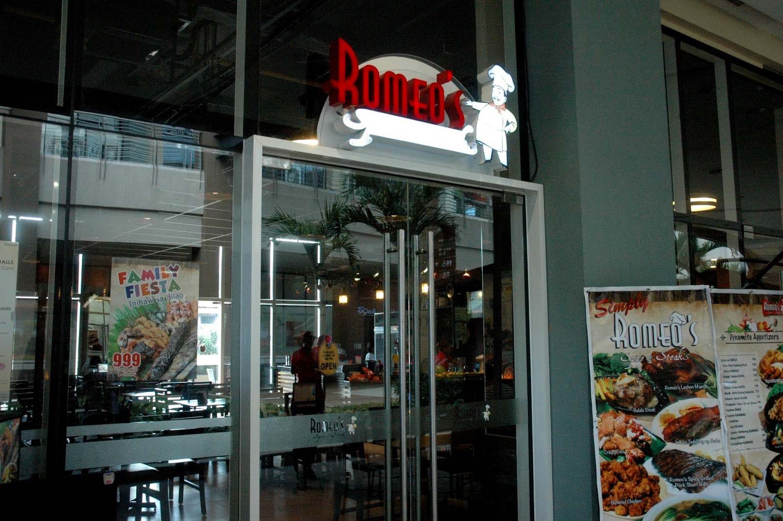 DUDE FOR FOOD: Food Trippin' at Robinsons Place Antipolo