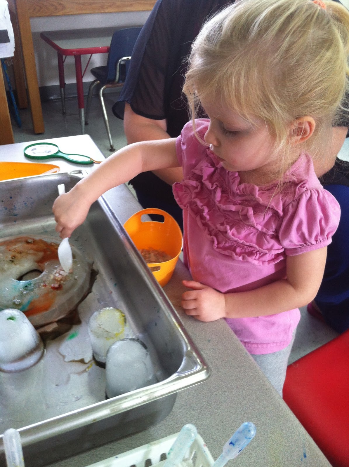 The Wonder Studio: The Messy Class: Wonder Science