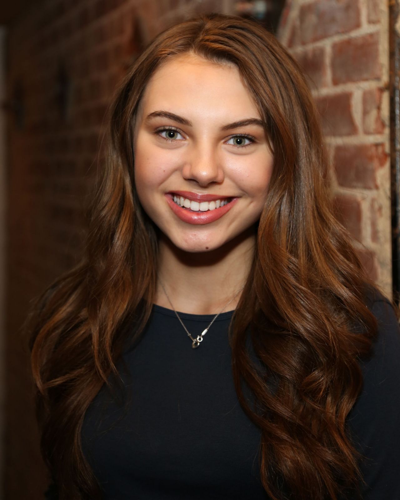 Starlet Arcade: Caitlin Carmichael