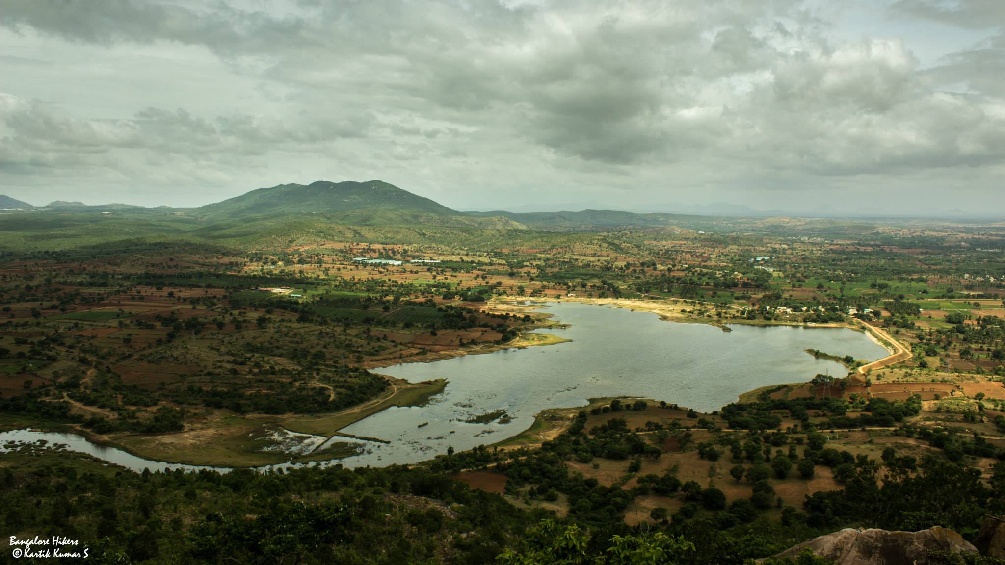 Makalidurga Trek in Cloudy Weather and Cool Breeze | Bangalore Hikers