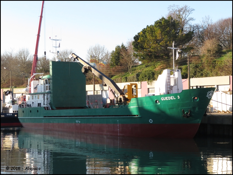 LES FERRIES ET COURRIERS DE FRANCE: Caboteur Guédel 3 - Transport ...