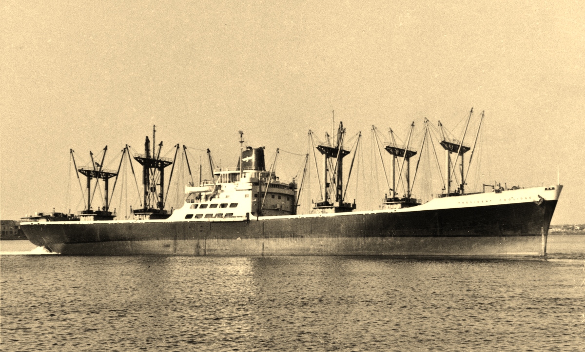 Self-Absorbed Boomer: The Mariners, handsomest of cargo ships.