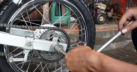 Sistem roda dan bagian penggerak lainnya | Dunia Otomotif