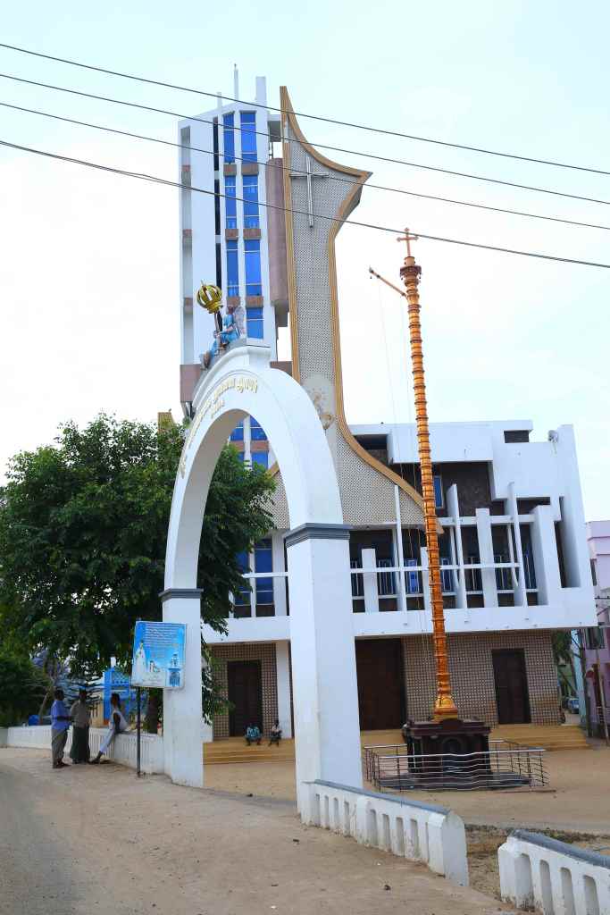 Tamilnadu Tourism: Our Lady of Presentation Church, Colachel, Kanyakumari
