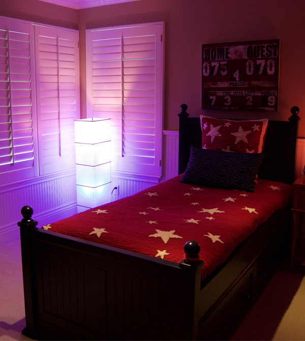 REVIEW: LIFX Color 1000 Smart Bulb | The Test Pit