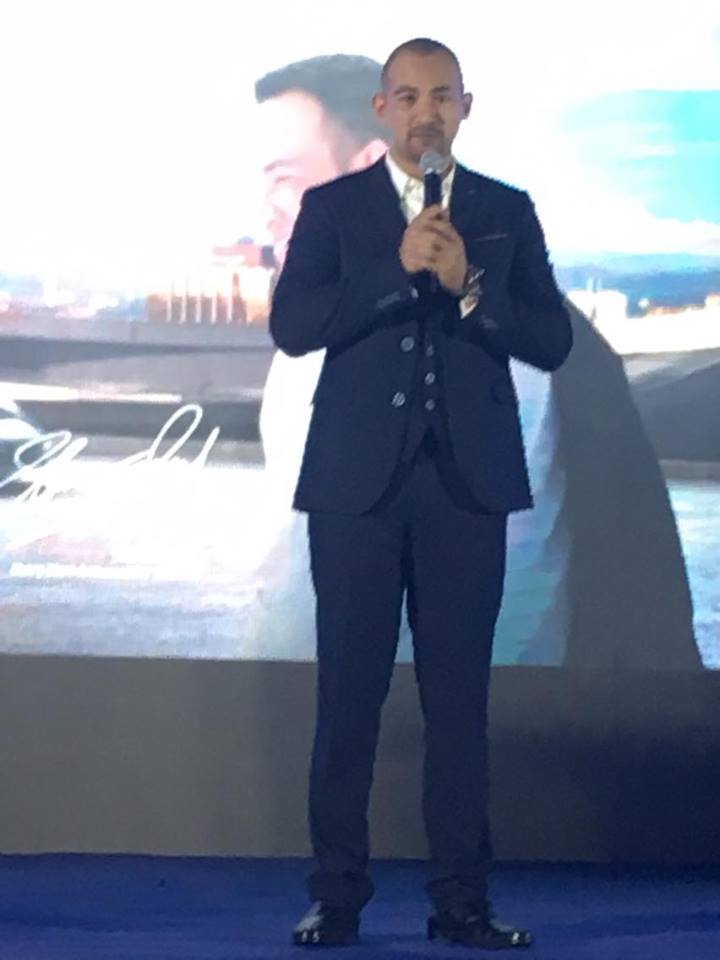 Sharnaaz Ahmad! DUTA TERBARU PEMBERSIH MUKA MEN’S BIORE DOUBLE SCRUB ...