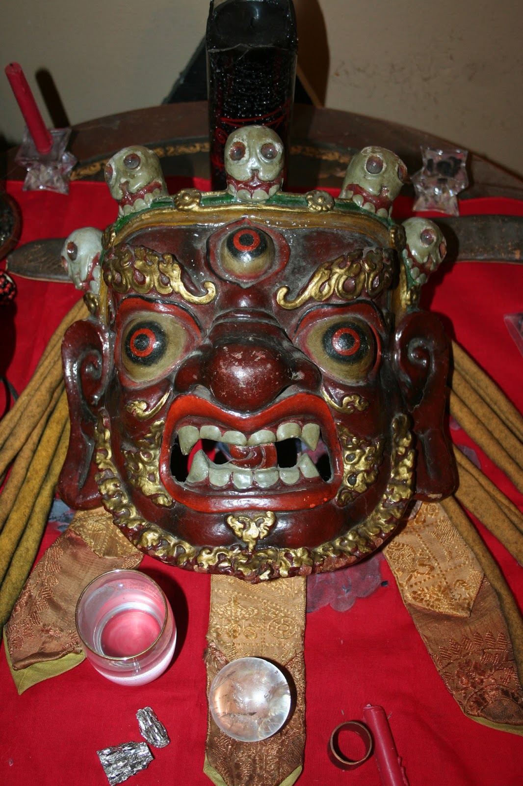treading the crooked path: Mahakala mask as 'Yidam'
