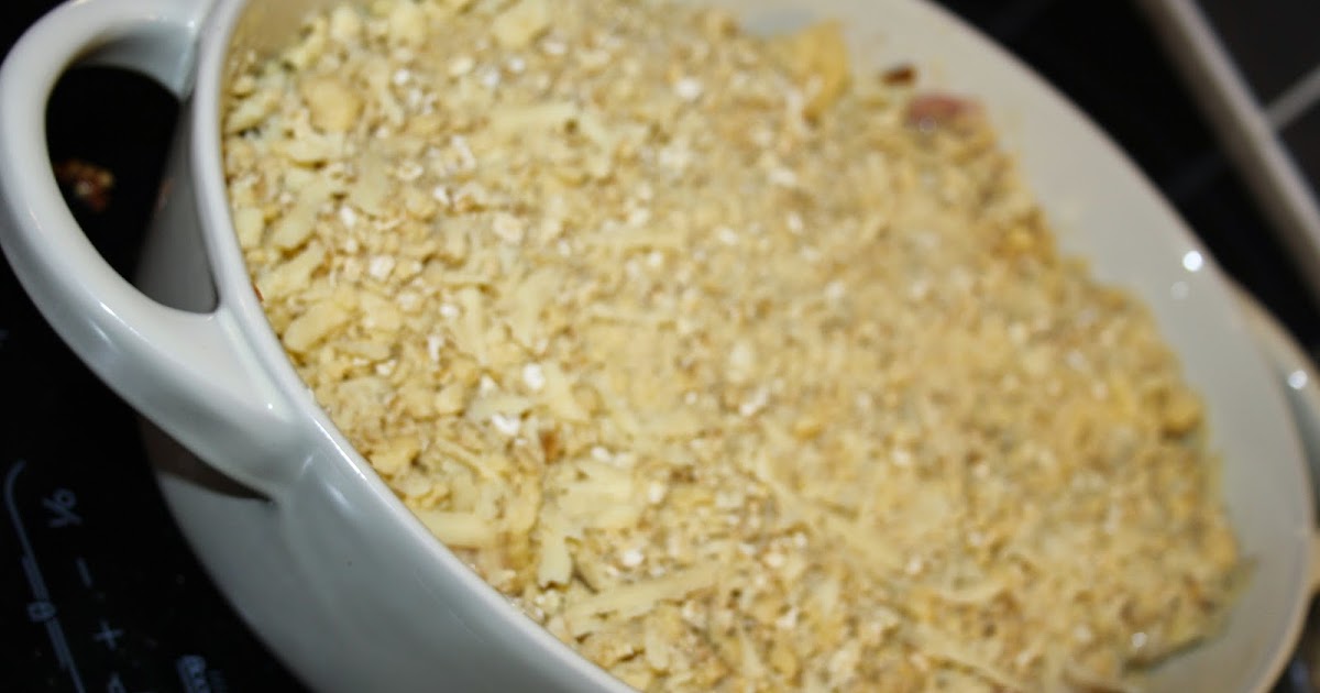 Caroline Makes....: Chicken and Bacon Crumble