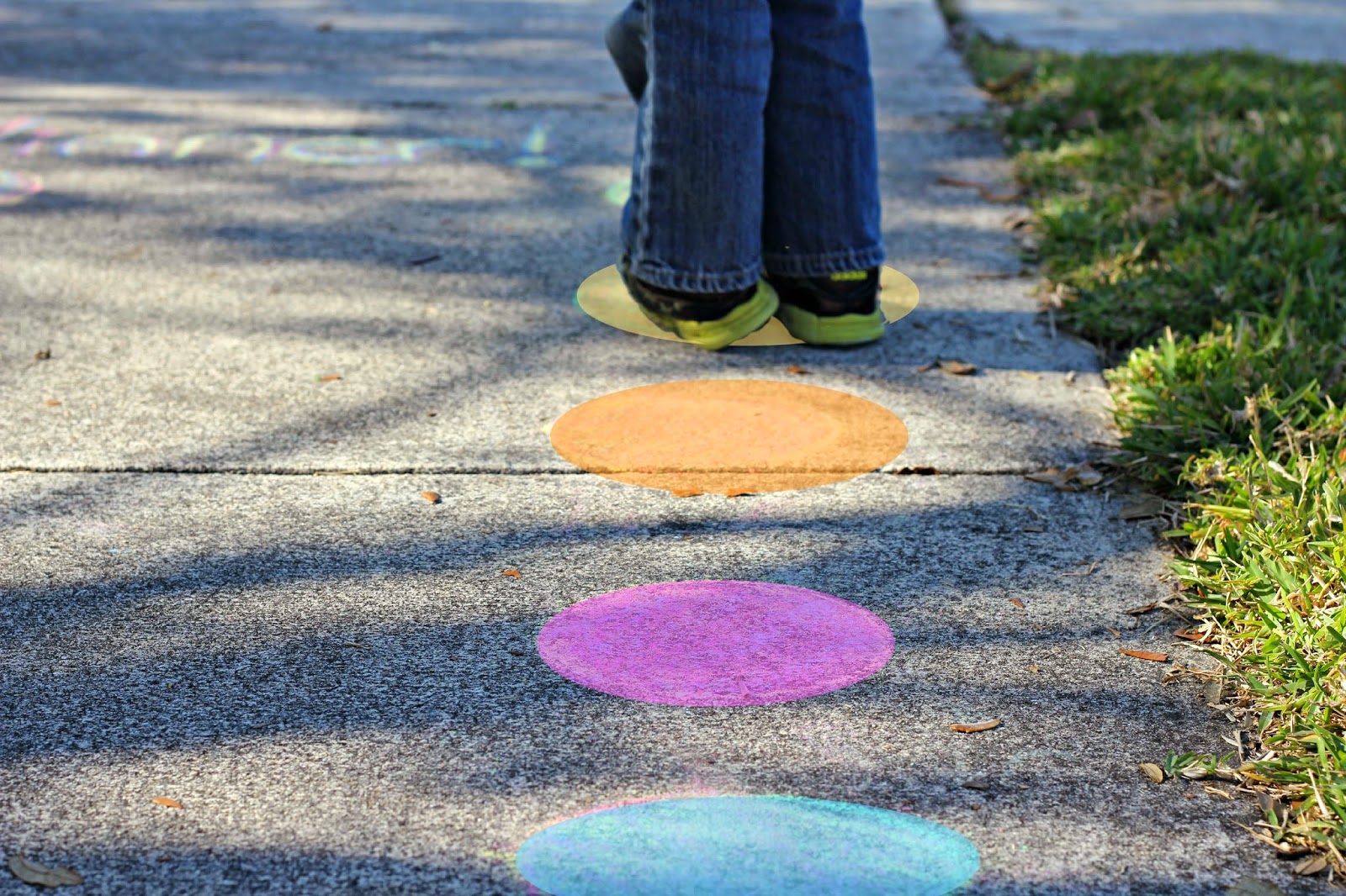 Little Moments: The Rhyming Race