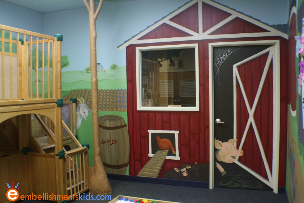 Embellishments Kids: Murals Transform Bland Spaces in a School