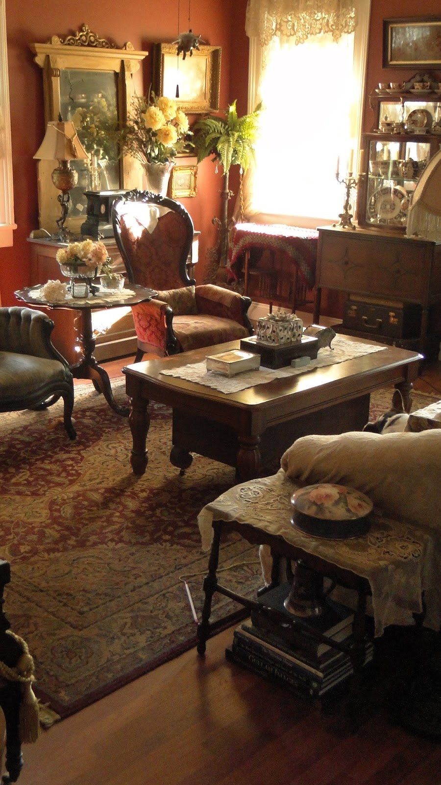 Victorian Parlor II: Autumn Decorating