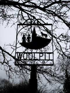 Montys England: Woolpit: Of Wolves, Green Children & Green Men.