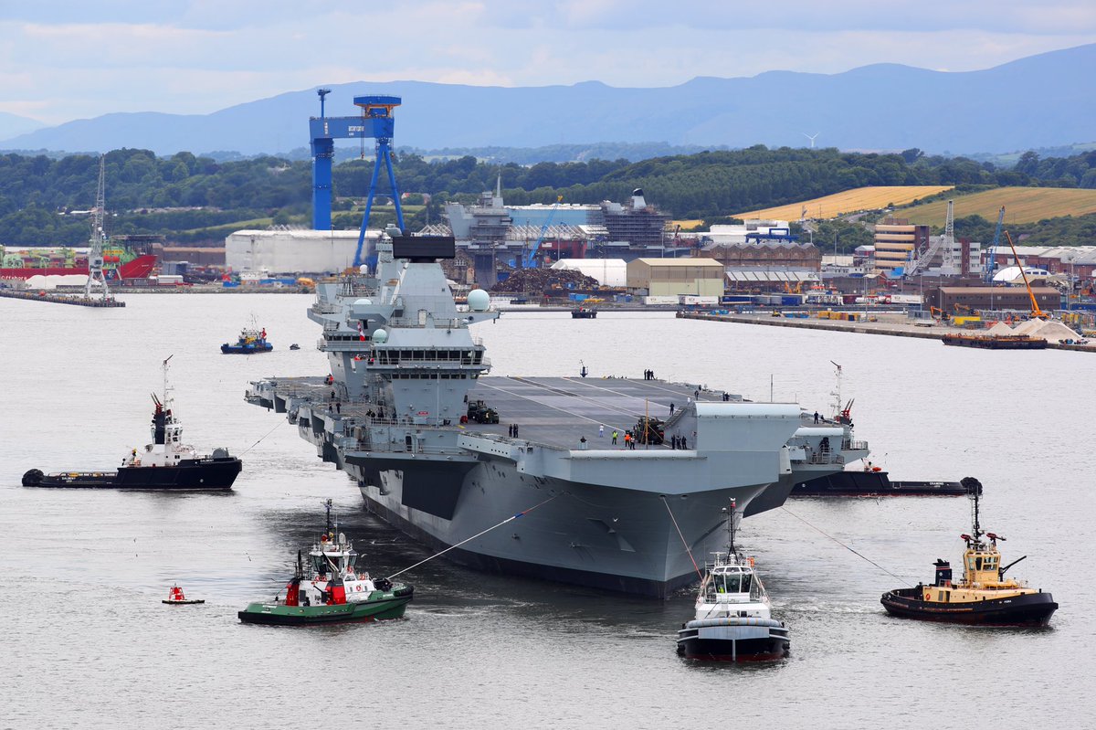 Asian Defence News: HMS Queen Elizabeth leaves the basin behind as she ...