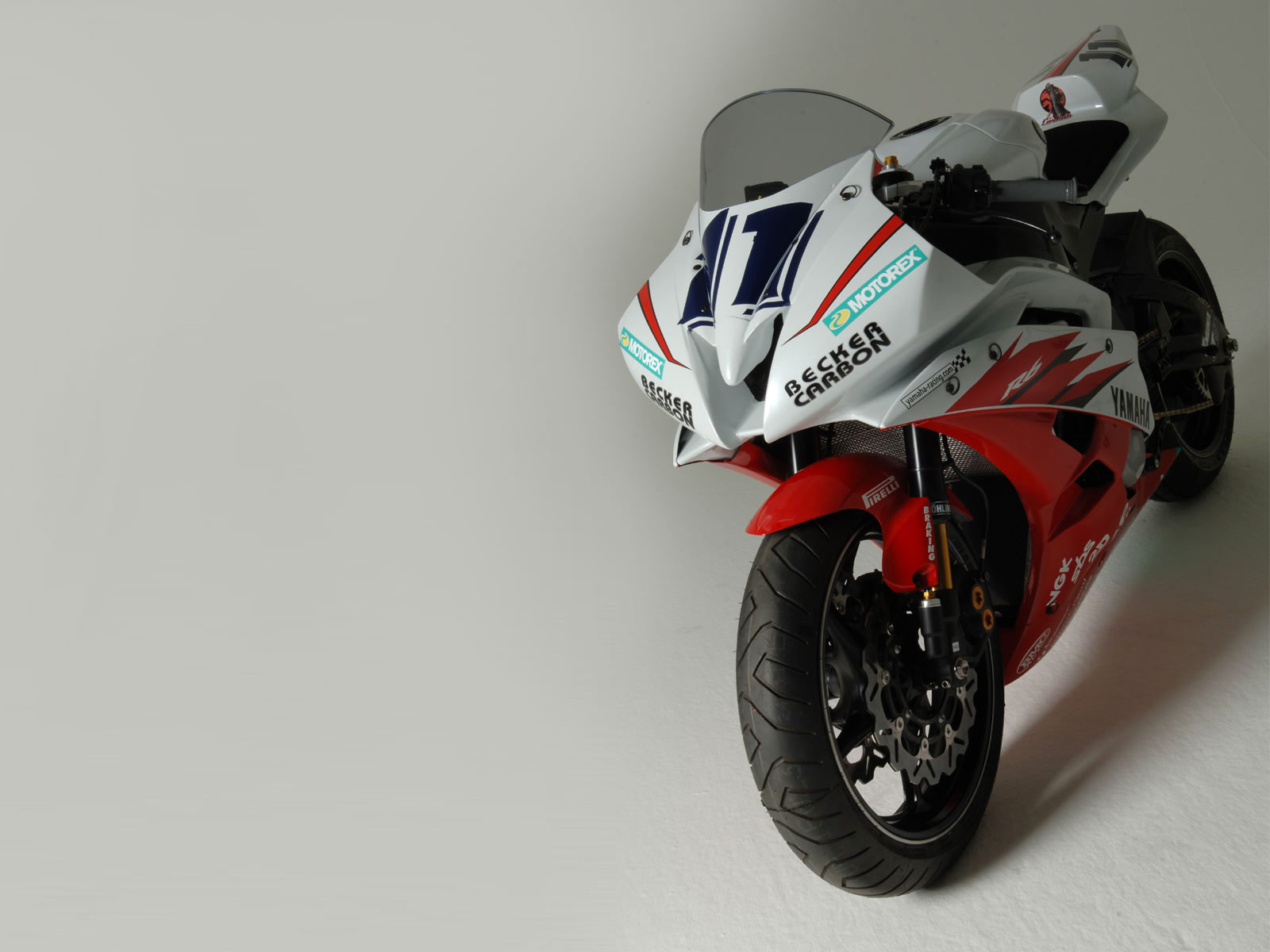 2007 YAMAHA YZF-R6 Motorcycle review, pictures, specs