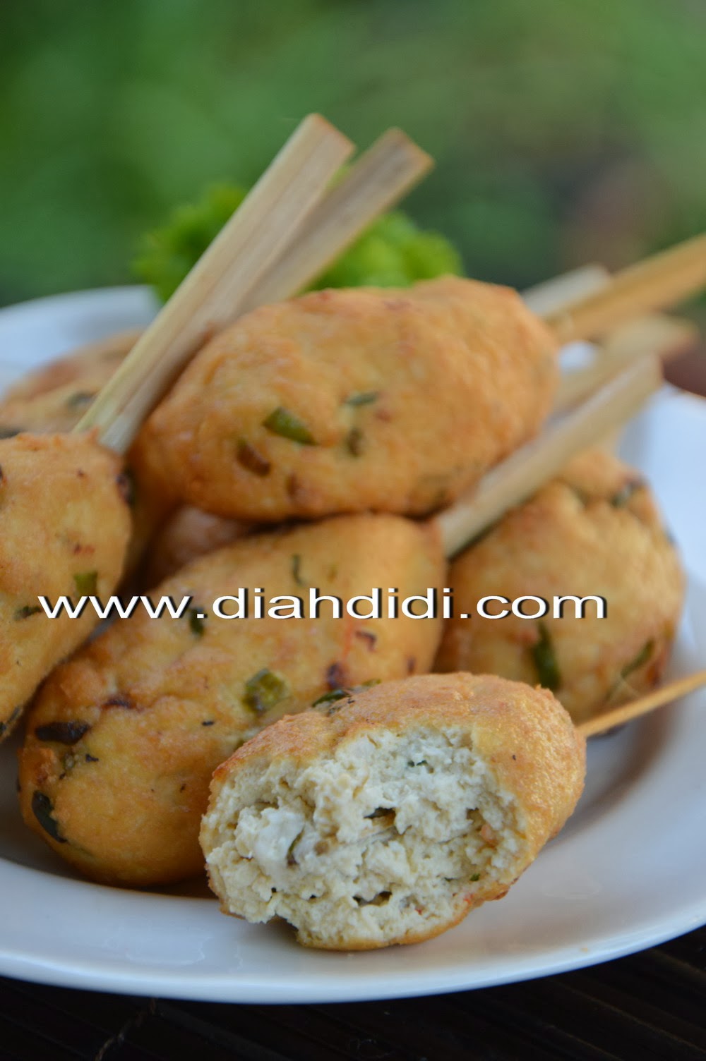 Diah Didi's Kitchen: Pentul Tahu Udang Goreng