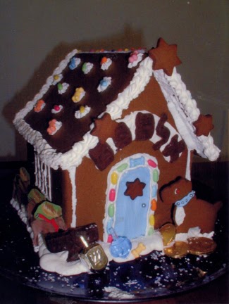 MOMMY BLOG EXPERT: White House Gingerbread Fireplace DIY Christmas ...