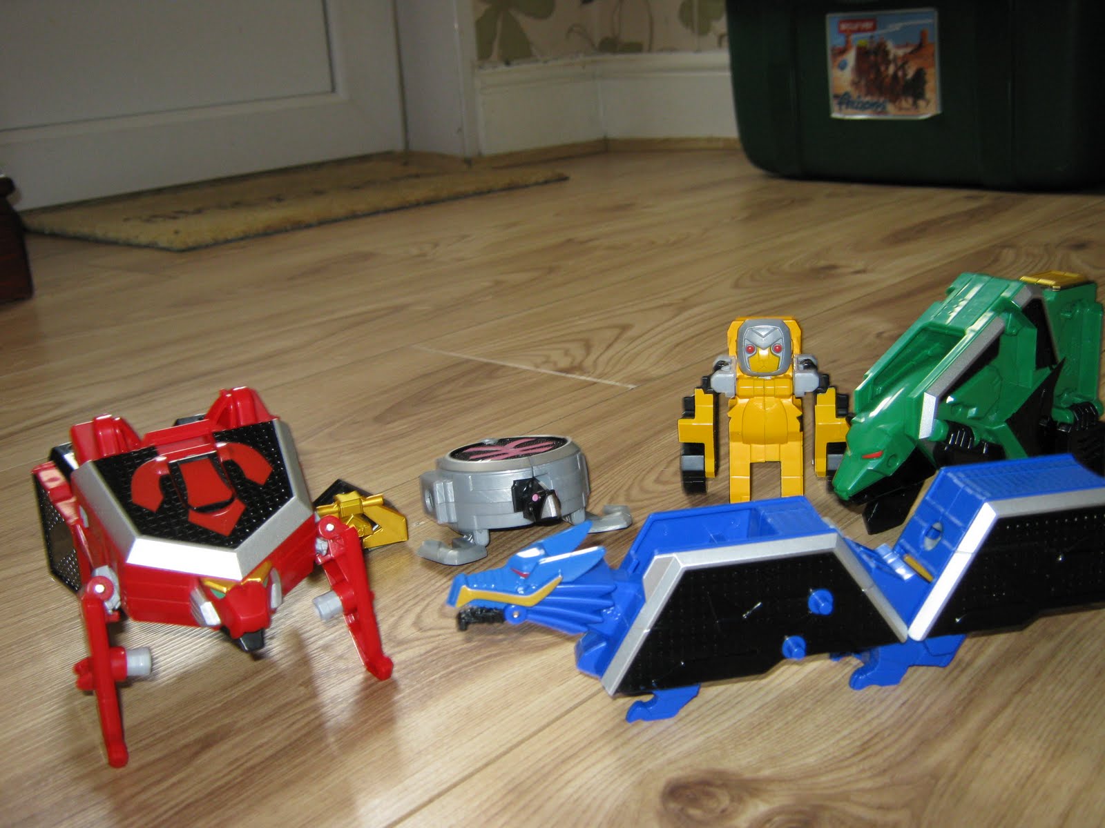 This is me Sarah mum of 3: Power Rangers Samuri Megazord Review