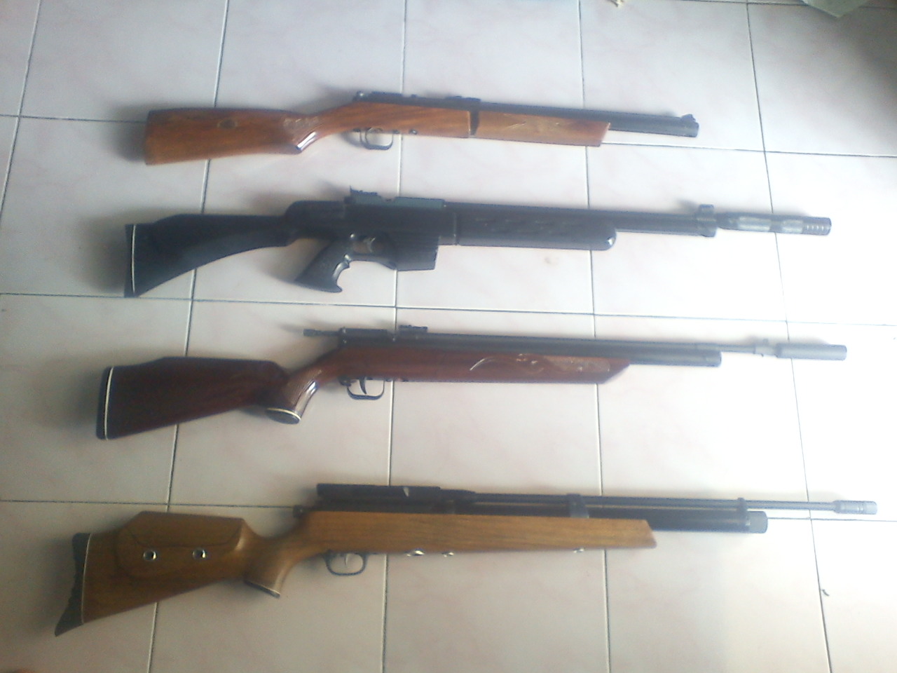 PEMBURU : Senapan Angin Sharp