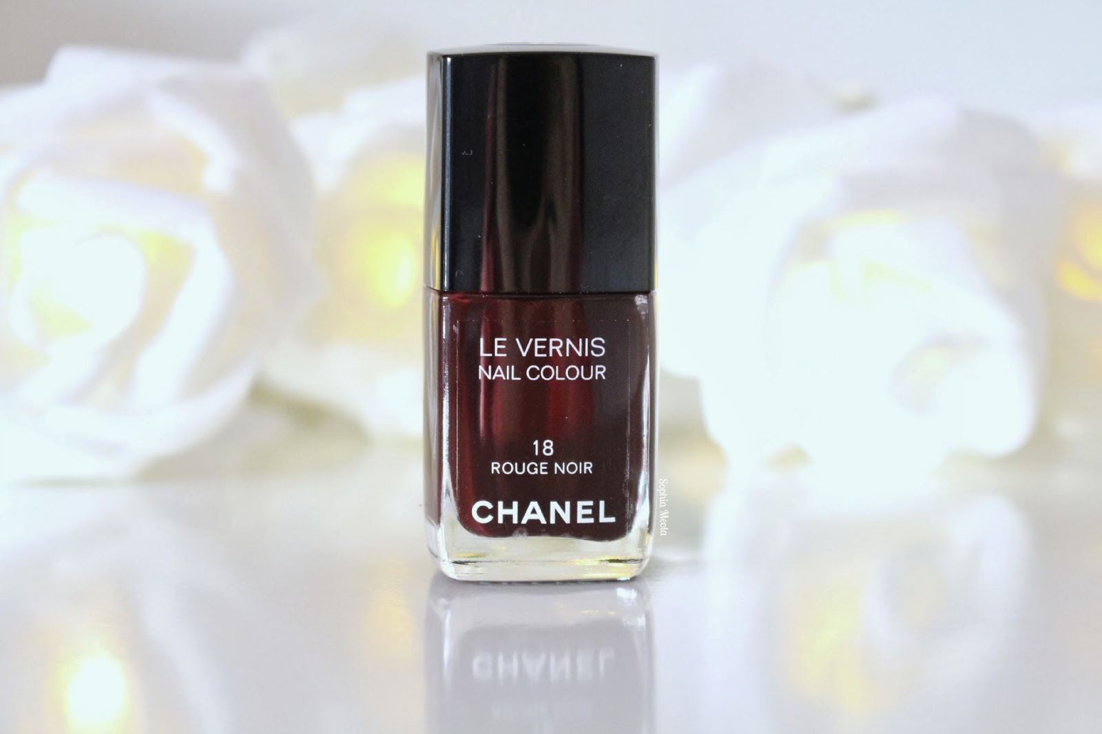 Chanel Le Vernis | Rouge Noir | Sophia Meola | A Beauty, Fashion ...