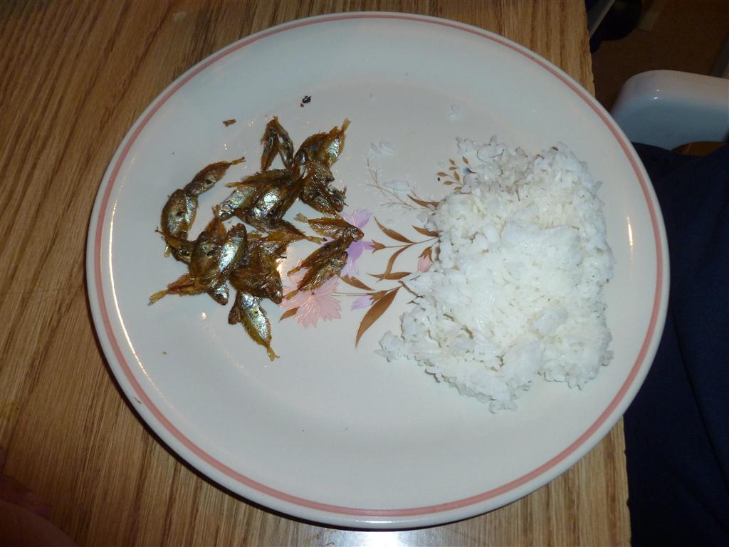 BBQGuam: Deep Fried Manahak (Guam Juvenile Rabbit Fish)