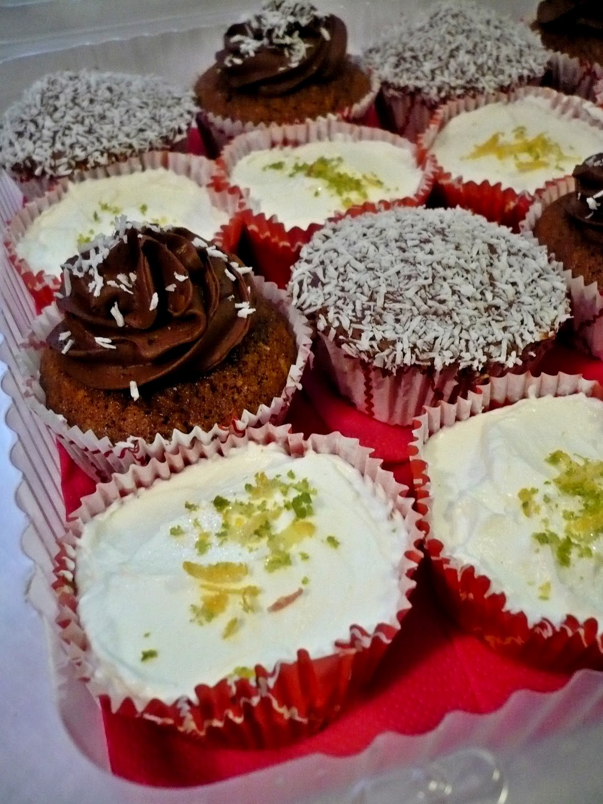 Mini limun/limeta tortice od sira :) Mini lime/lemon cheesecakes ...
