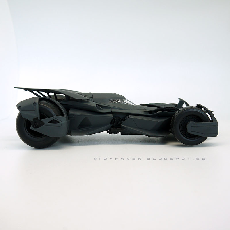 toyhaven: Review: DC Comics "Batman v Superman: Dawn of Justice" 1:24 ...