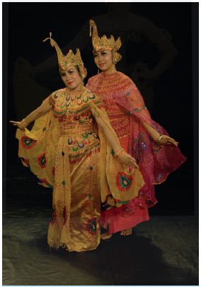 Tata Rias dan Busana Tari Tradisional | Biasa Membaca