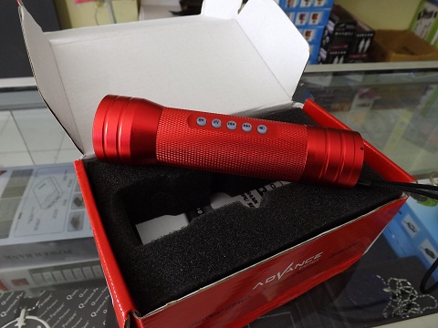 Advance Power Bank Lampu Senter Speaker