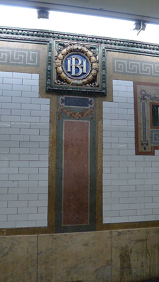 ARCHITECTURAL TILES, GLASS AND ORNAMENTATION IN NEW YORK: Subway Tiles ...