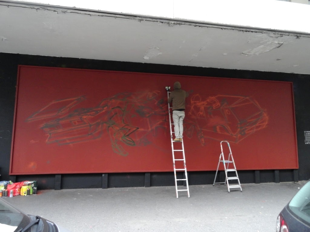 DERM - BAD TASTE @ Le MUR Brussels - Chapter V Art on Train