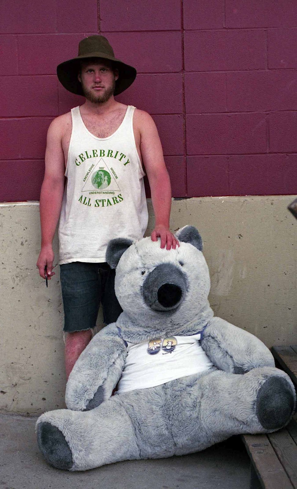 Shoulder Cat: October 2012