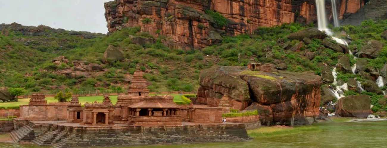 See the Beauty of Karnataka by Visiting It ~ Indian Tour Packages