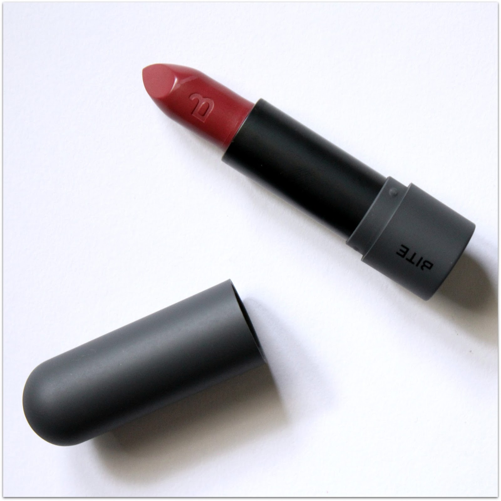 REVIEW | Bite Beauty Amuse Bouche Lipstick in "Rhubarb"
