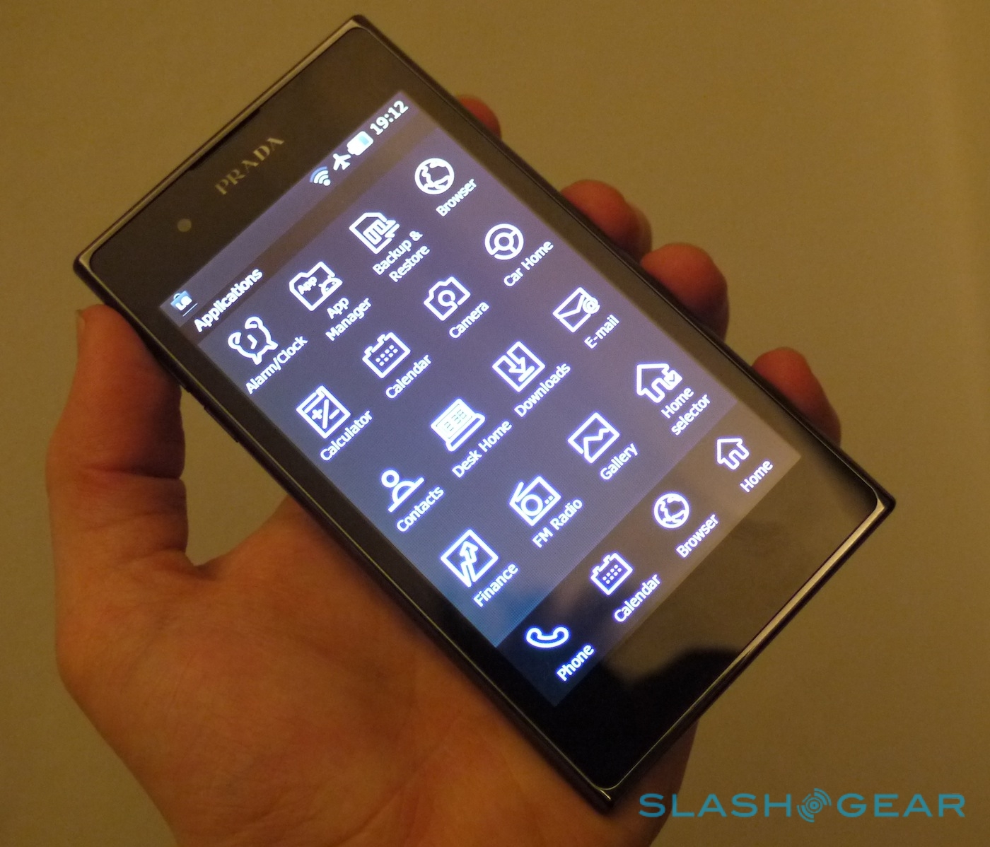 Imobile Phones: LG PRADA 3.0 [Features,Demo,Review]