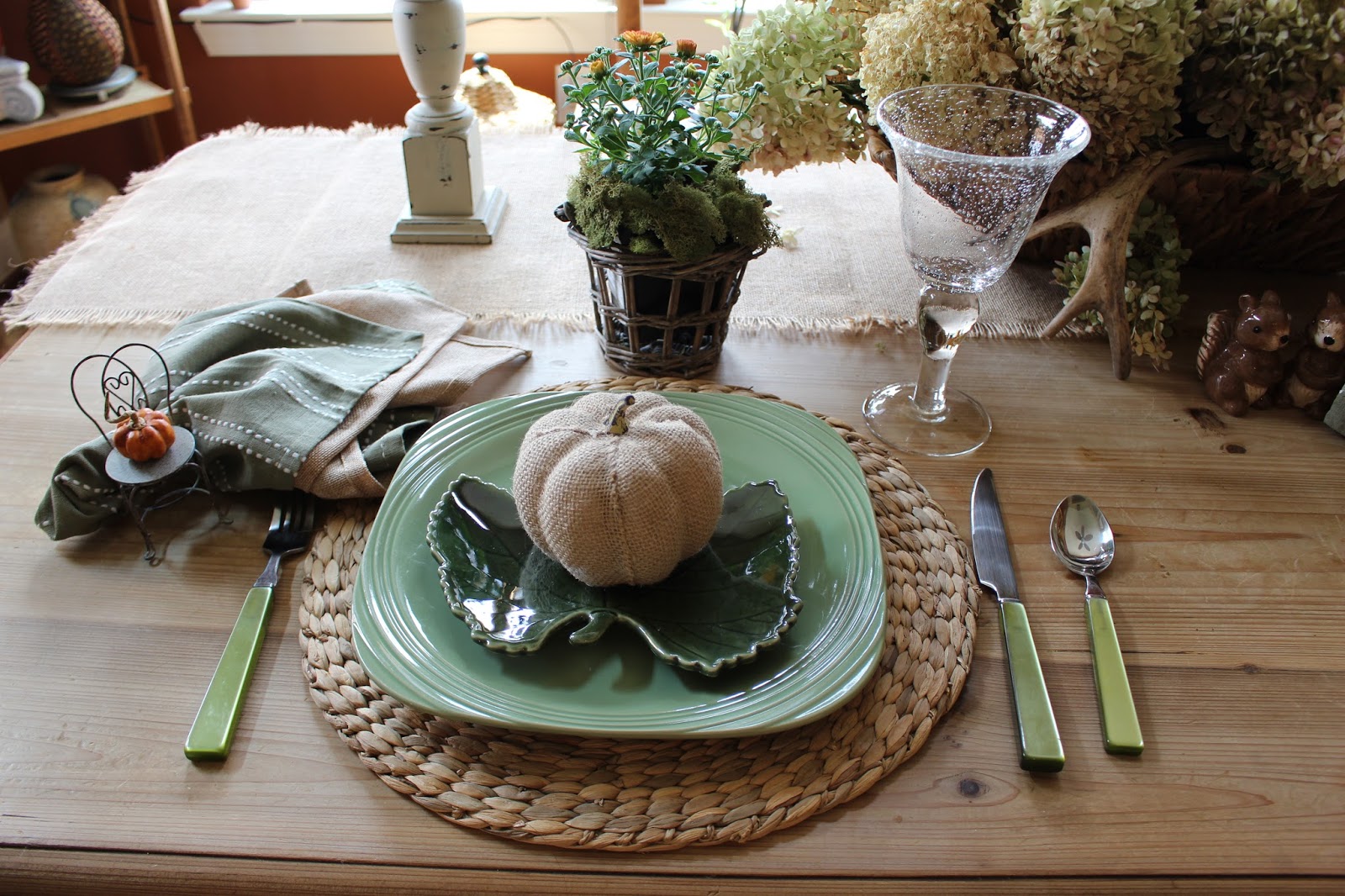 Designs by Pinky: Shades of Green for an Early Fall Table