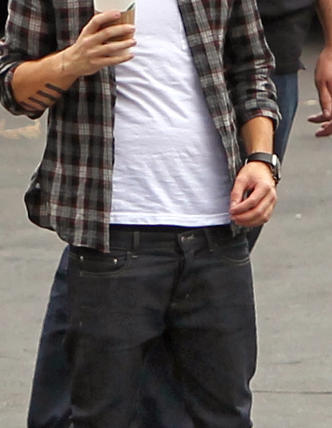 Celeb Saggers: One Direction Sagging While Playing Football