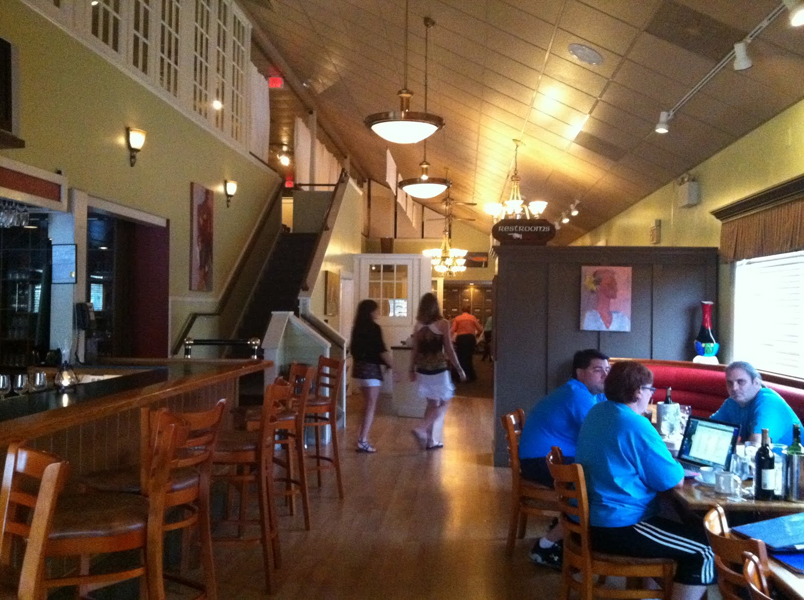The College Cuisiner: Small Town Summer: The Cellar BYOB Restaurant