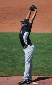 Hardball Mechanics: Dynamic Stretching for Baseball and Softball
