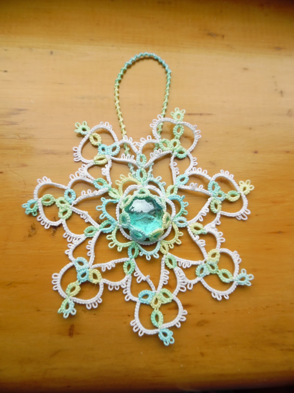 Margarets Designer Cards: Tatted Ice drop snowflake and Ice drops