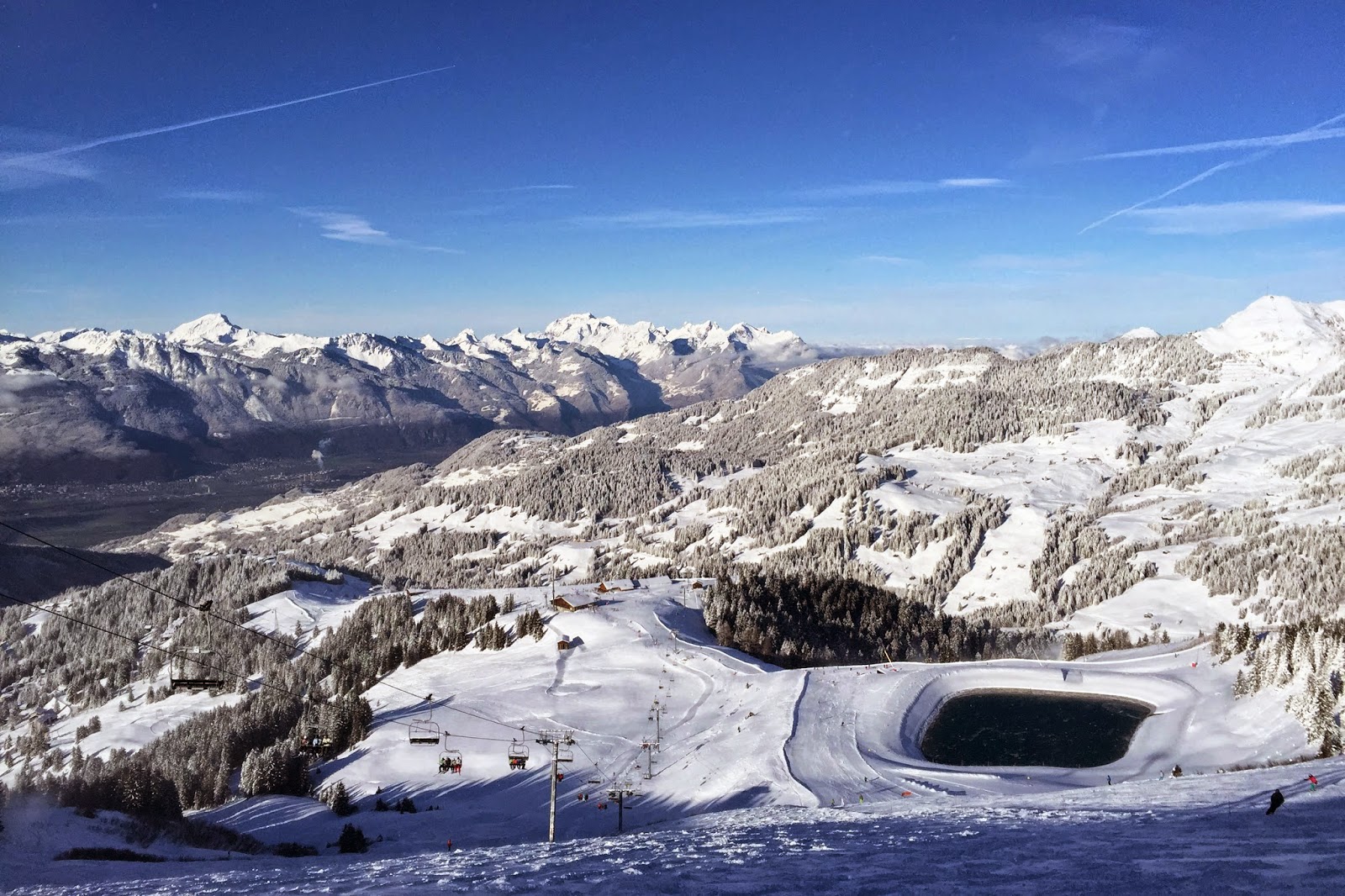 loving switzerland blog: Skiing in Villars-Gryon