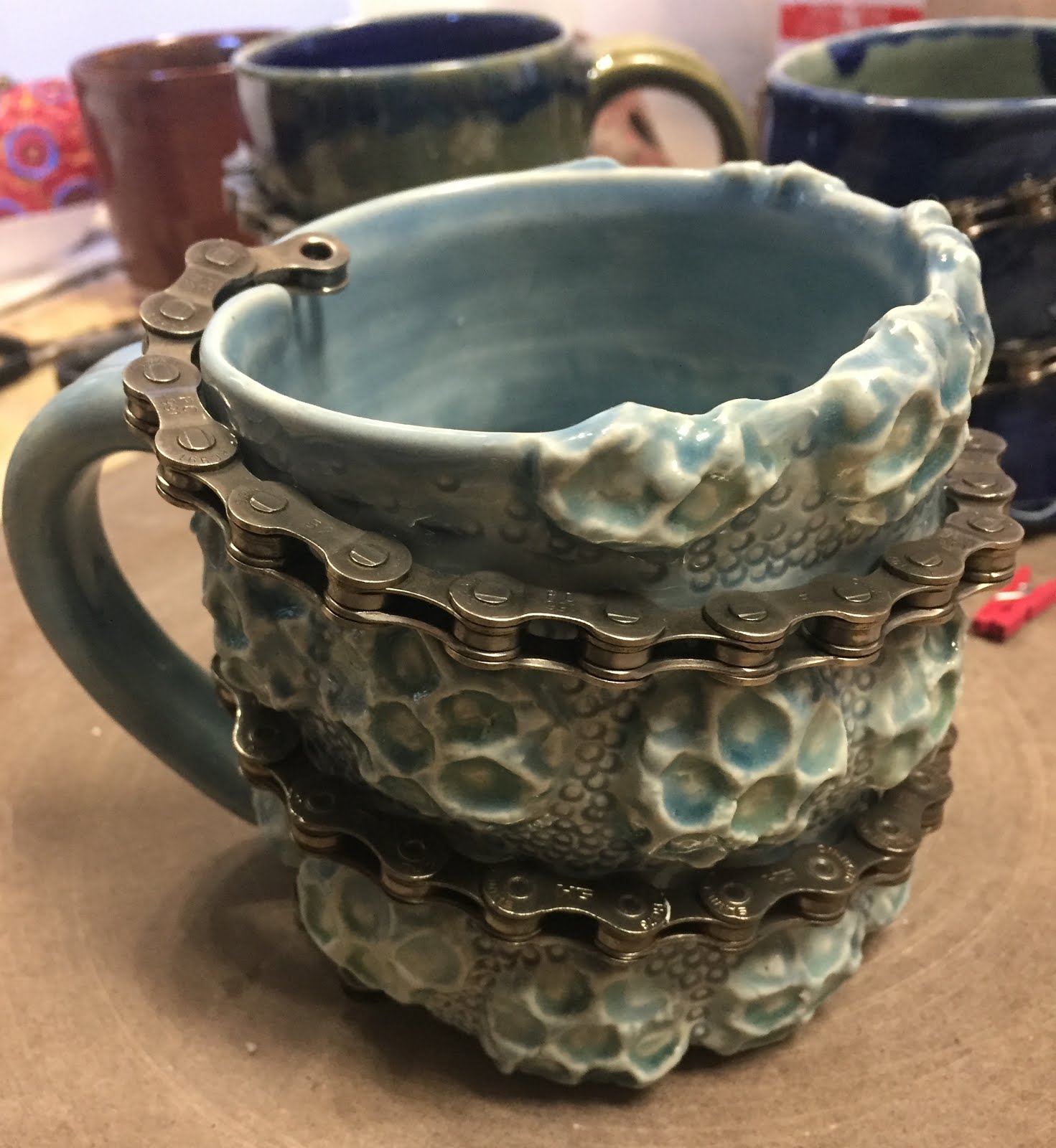 Rachel Dorn Ceramic Sculpture: Chain Mugs