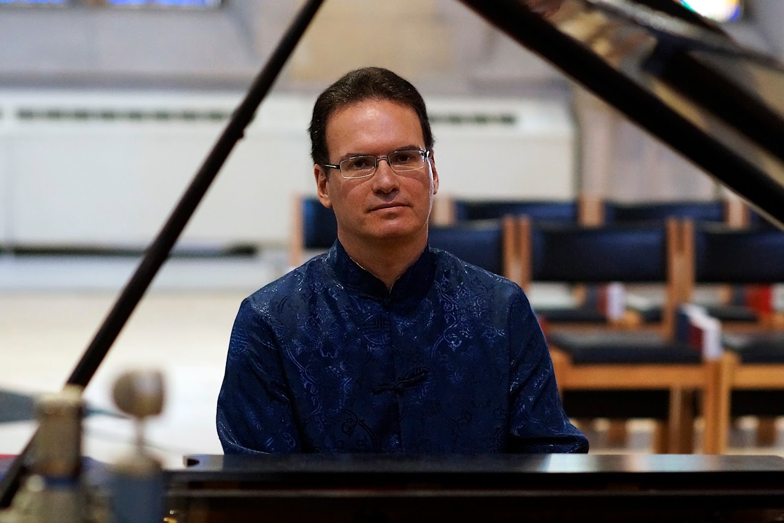 Pamela Hickman's Concert Critique Blog: James Tibbles and Michael ...